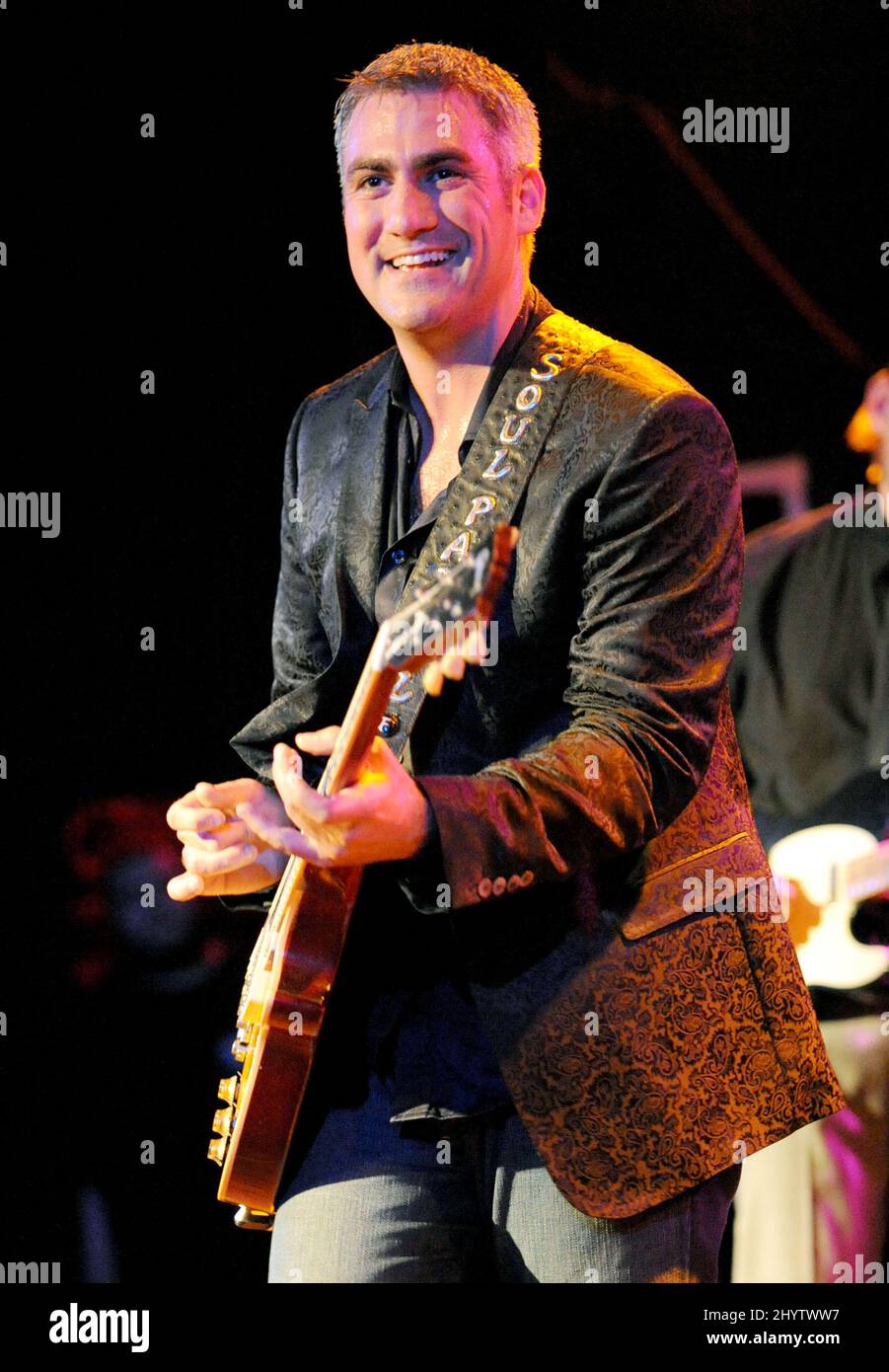 Taylor Hicks in Concert at The Roxy Theatre in West Hollywood ...