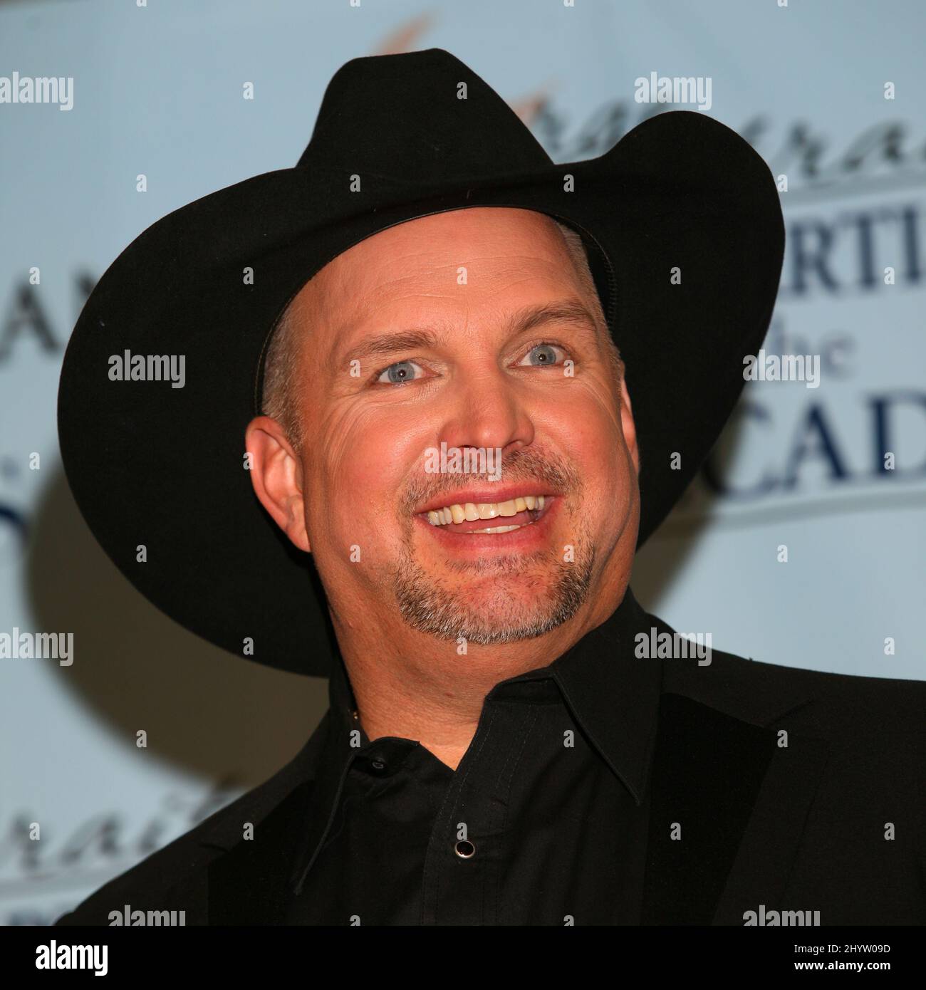 Garth Brooks at the George Strait: ACM Artist of the Decade All Star ...