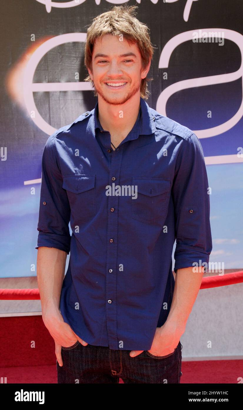 Craig Horner at the "Earth" World Premiere at the El Capitan Theatre in ...