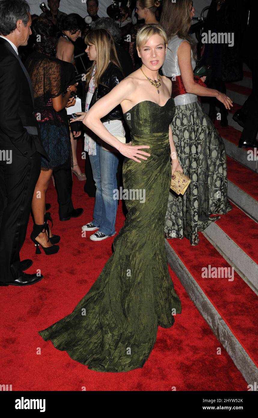Renee Zellweger at the Model as Muse, Embodying Fashion, Costume ...
