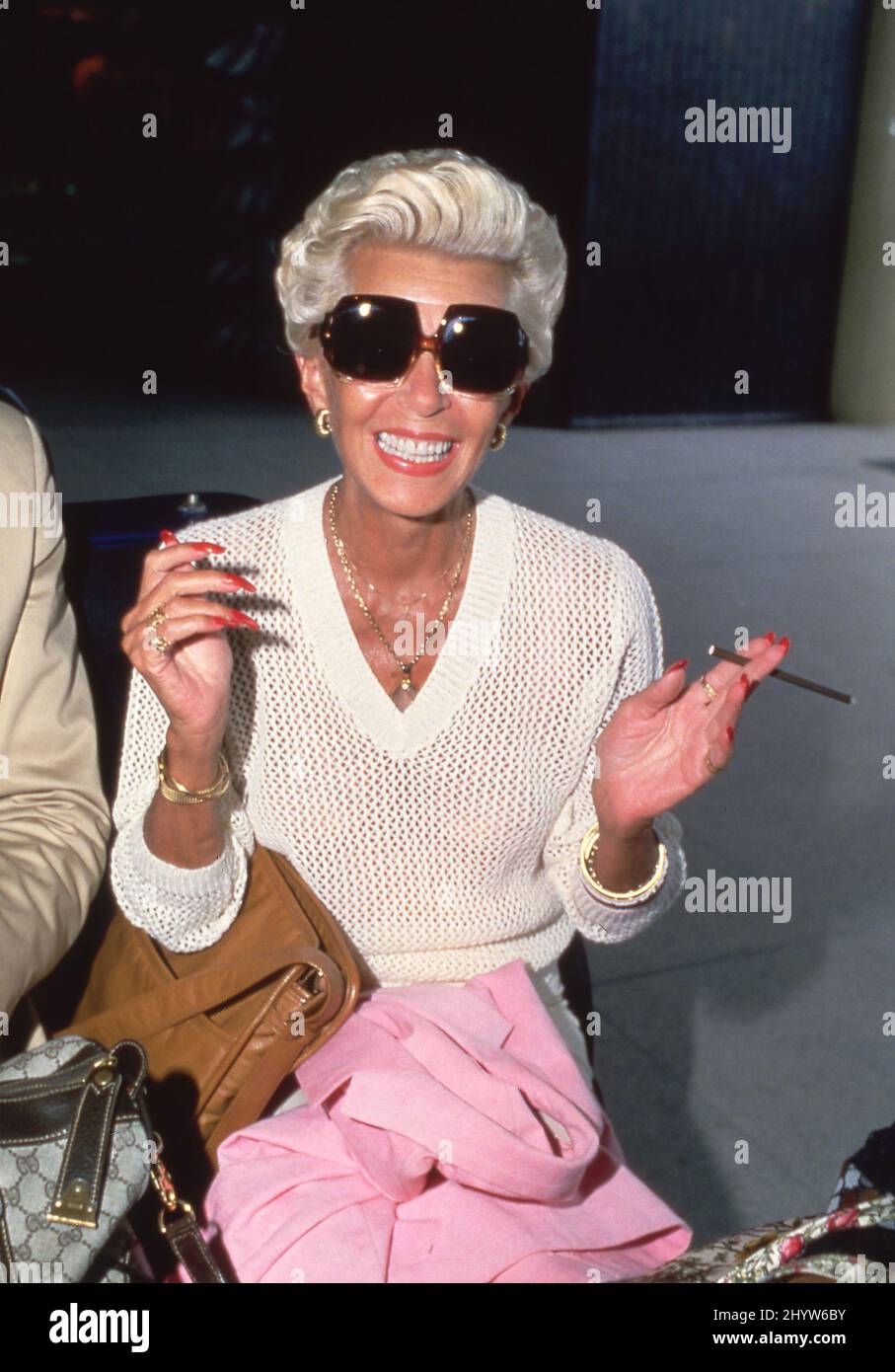 Lana turner 1980s hi-res stock photography and images - Alamy