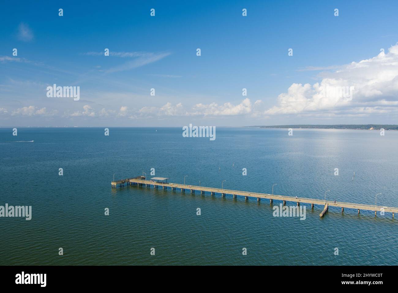 Fairhope Pier on Mobile Bay Stock Photo - Alamy