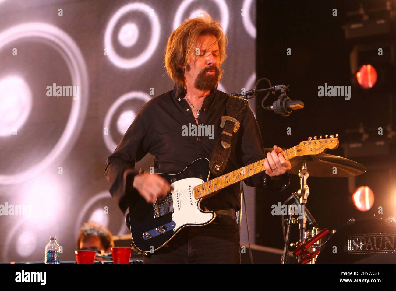 Ronnie Dunn performs at the CMA Music Festival 2009 held at the LP ...