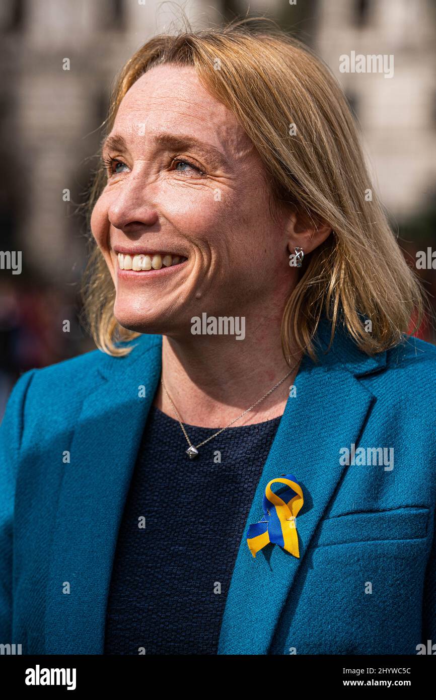 Helen morgan mp hi-res stock photography and images - Alamy