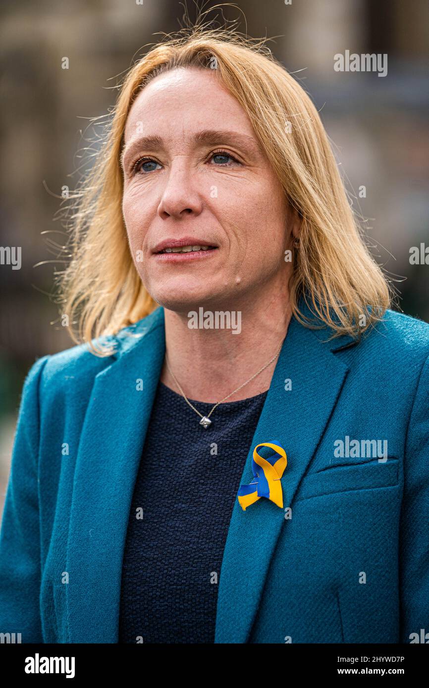 Helen morgan mp hi-res stock photography and images - Alamy