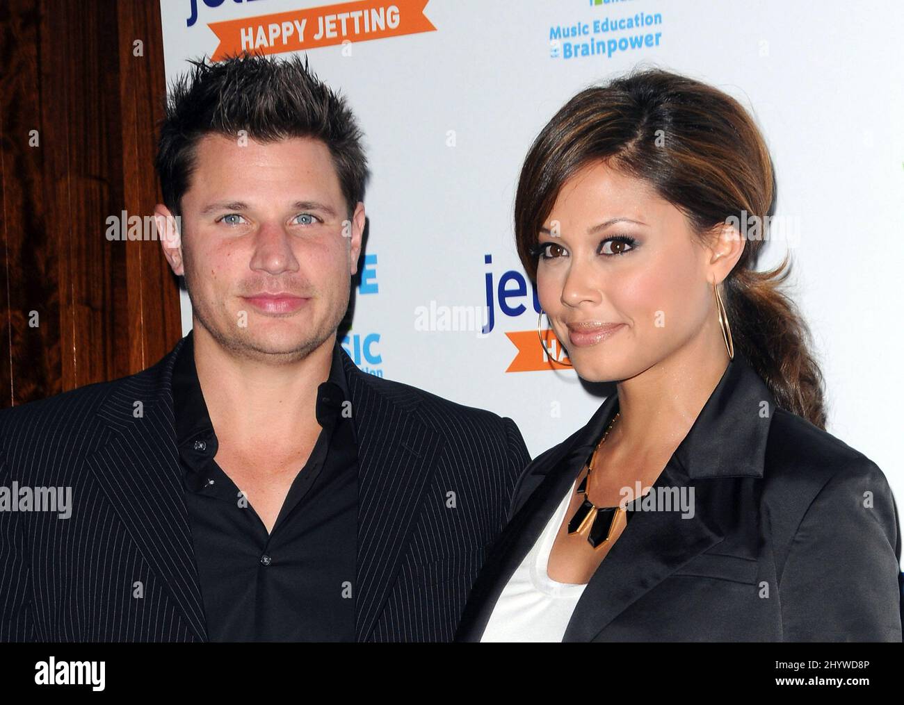Nick Lachey and Vanessa Minillo arrives at the JetBlue Airways and VH1 ...