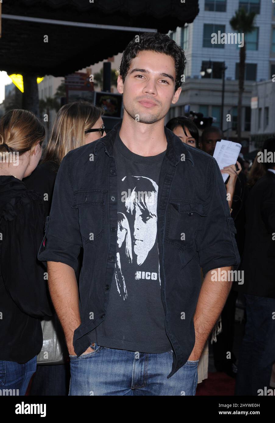 Steven strait hi-res stock photography and images - Alamy