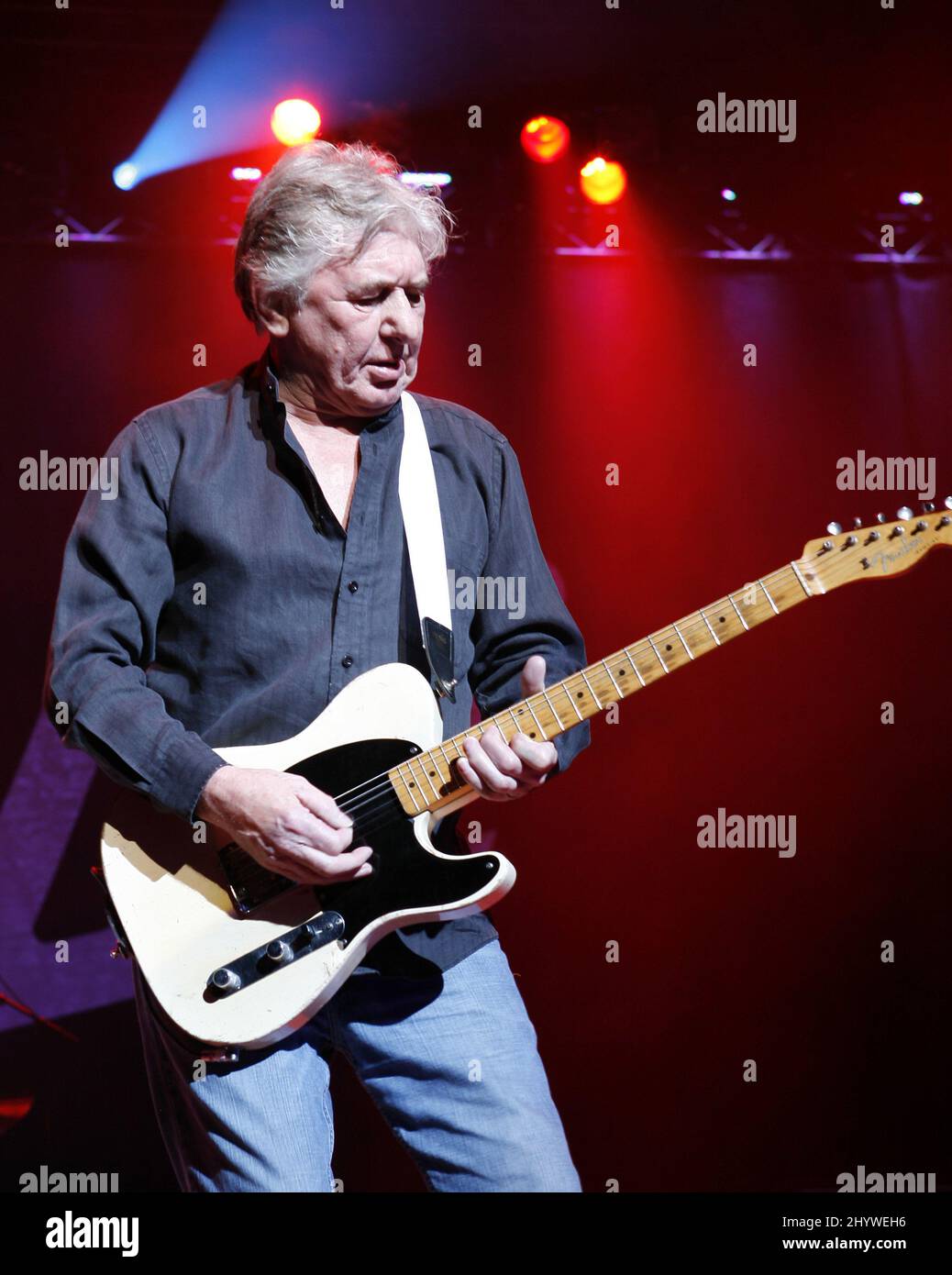 Mick ralphs bad company performing hi-res stock photography and images ...