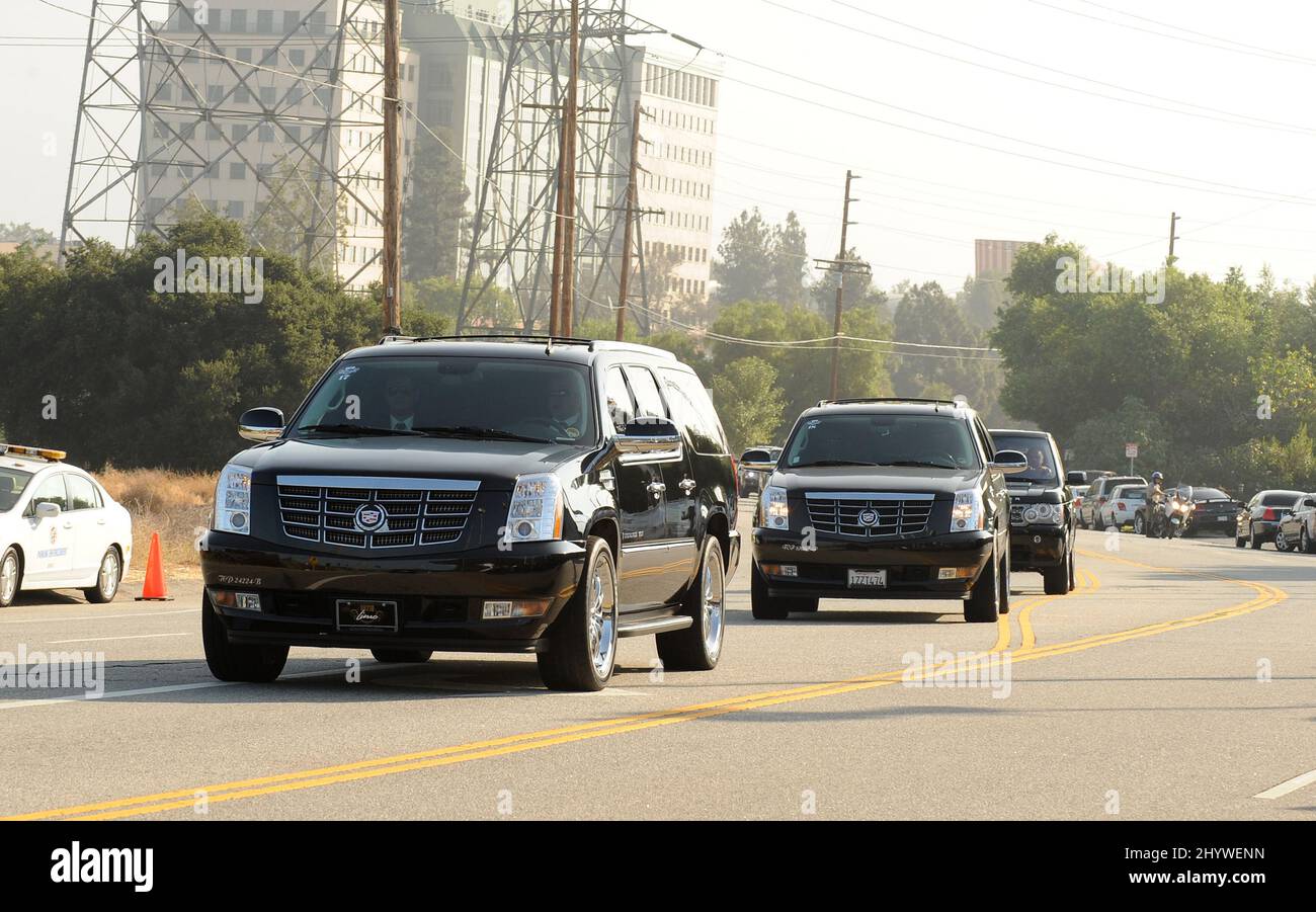 Jackson Family motorcade at the Michael Jackson Funeral Service at ...