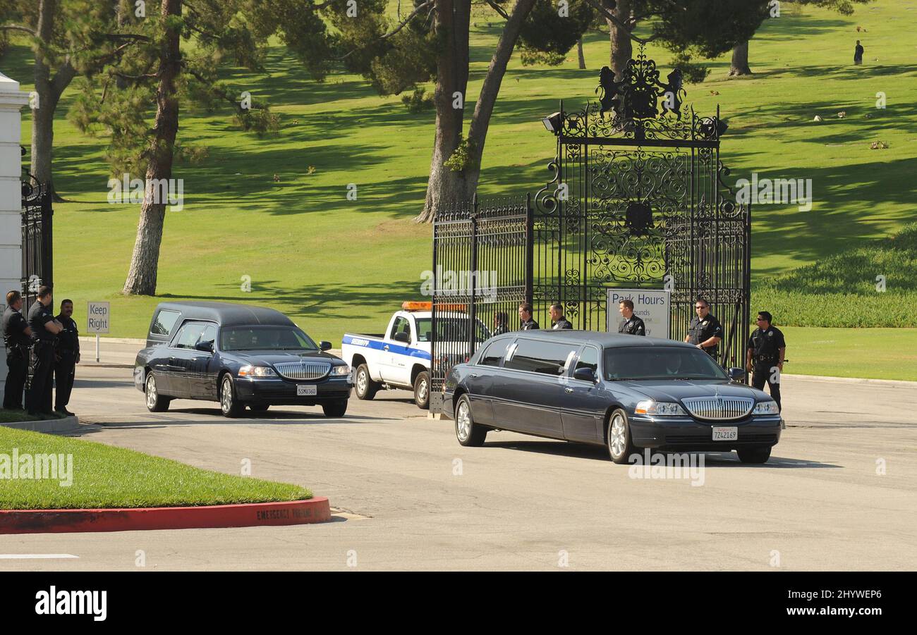 Michael Jackson's hearse at the Michael Jackson Funeral Service at ...