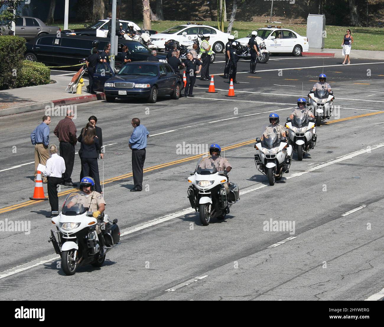 Police with Jackson Family Motorcade at the Michael Jackson Memorial at ...