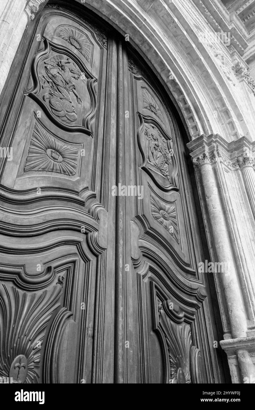 Carved wood architectural Black and White Stock Photos & Images - Alamy