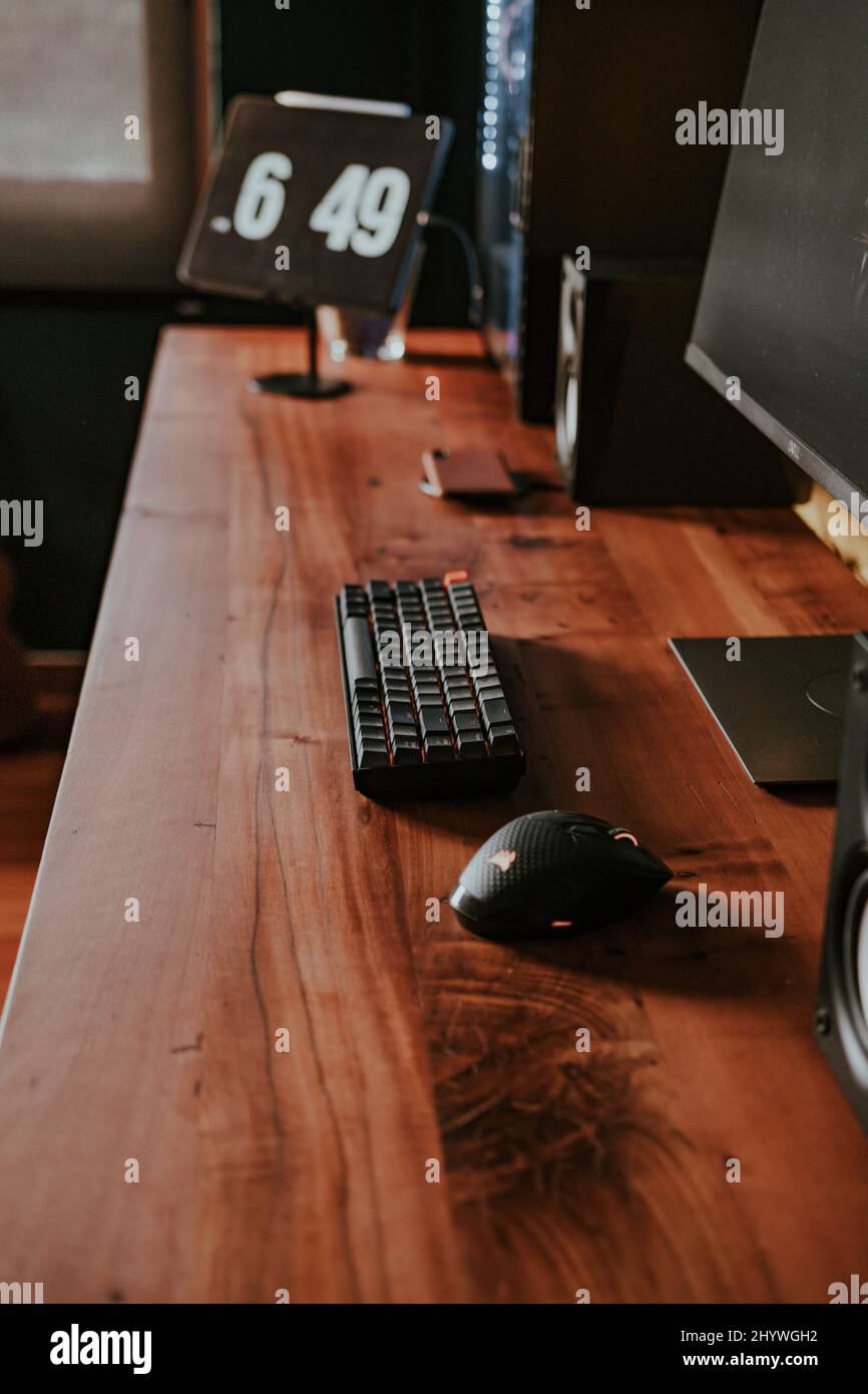 Pc keyboard on table hi-res stock photography and images - Alamy
