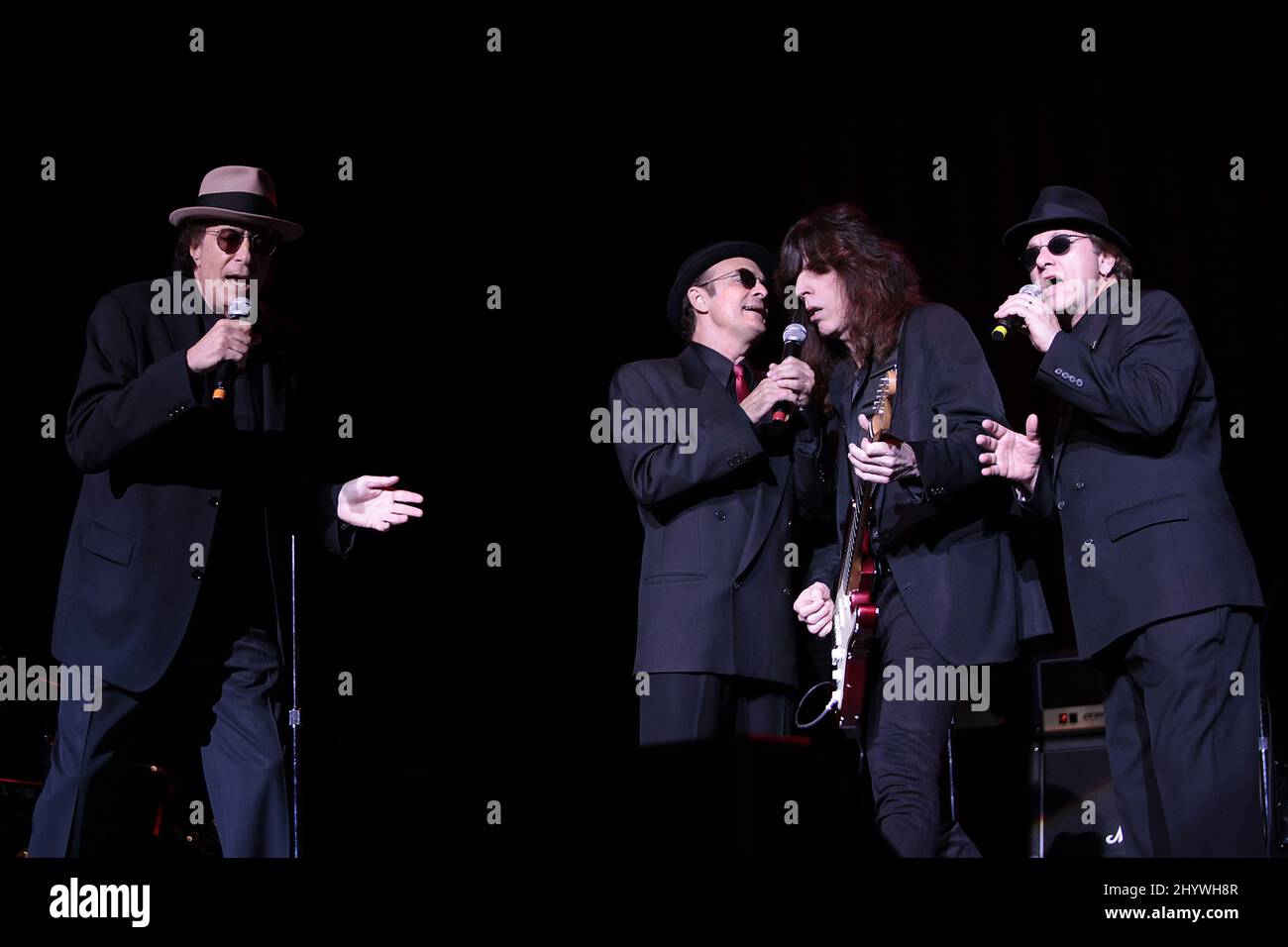 Kenny Vance and the Planotones during Tony DeLauro's Original NY Doo ...