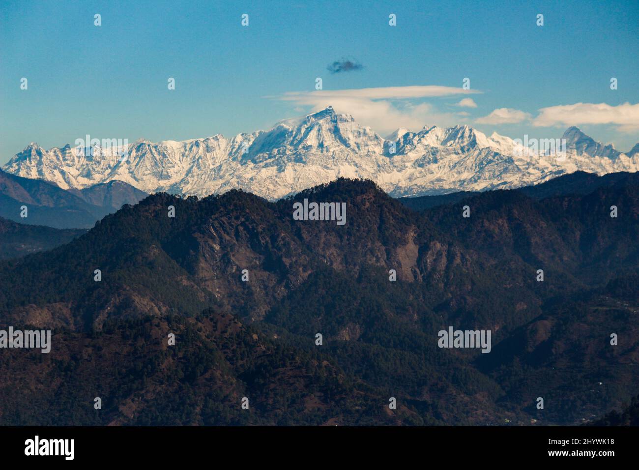 Beautiful landscape with the snowy peaks of the Himalayas, India Stock ...