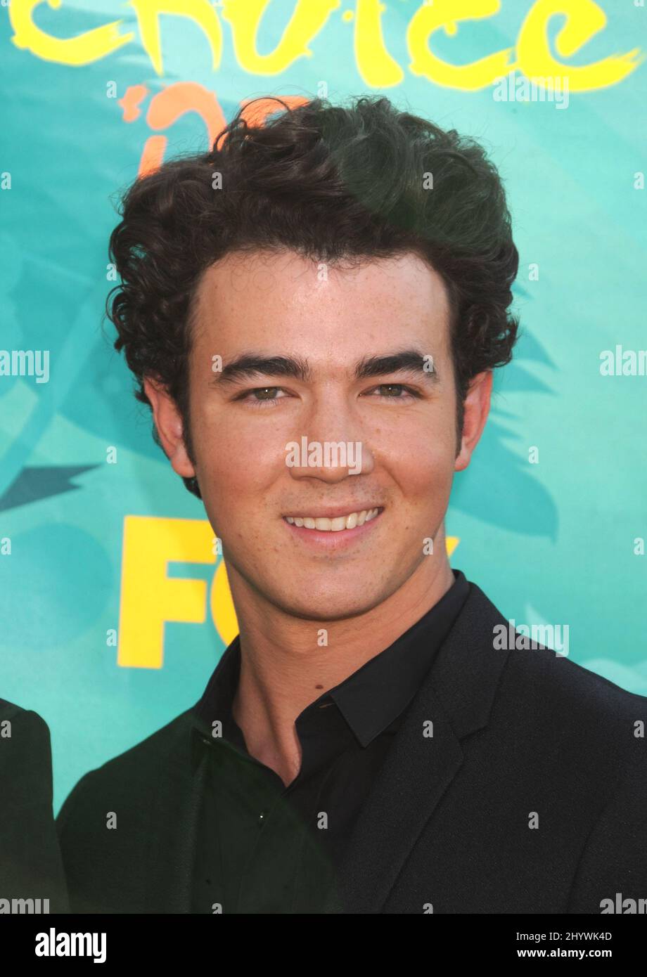 Kevin Jonas at the Teen Choice Awards 2009 held at the Gibson ...