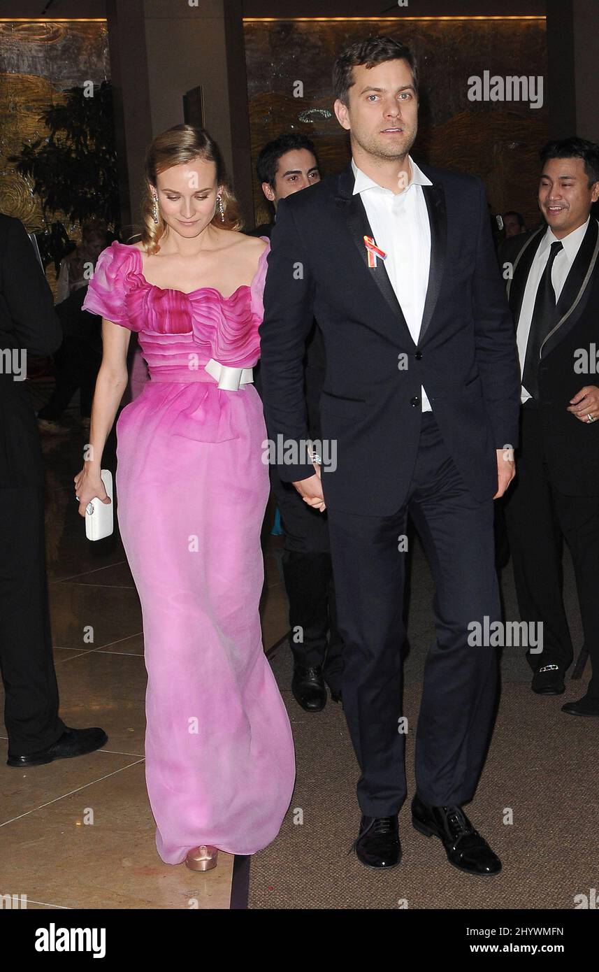 Diane Kruger and Joshua Jackson after The Golden Globe Awards in ...