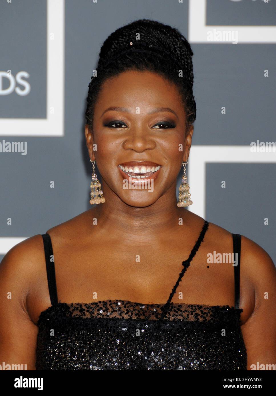 India Arie arrives at the 52nd Annual Grammy Awards held at the Staple ...