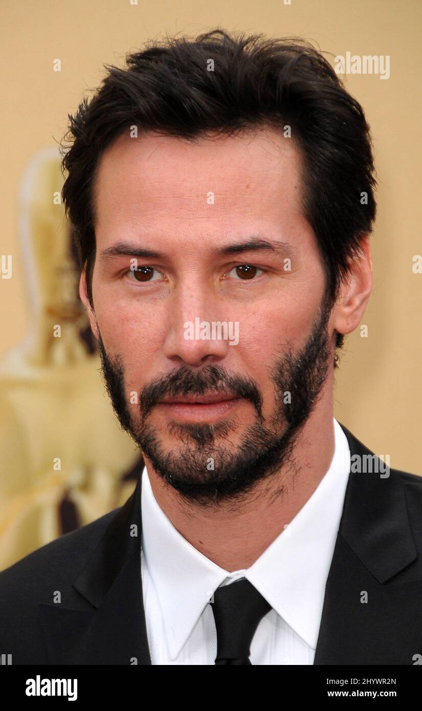 Keanu Reeves arrives at the 82nd Academy Awards at the Kodak Theatre ...