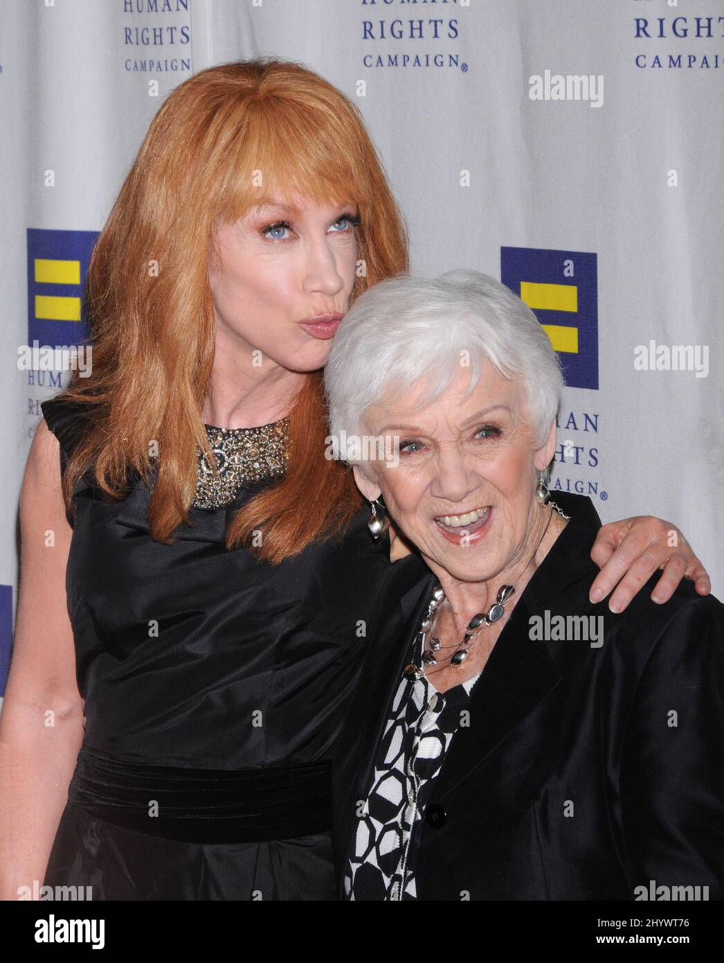 Kathy griffin hi-res stock photography and images - Alamy