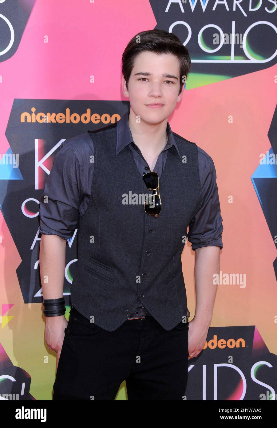 Nathan Kress arriving at Nickelodeon's 23rd Annual Kid's Choice Awards ...