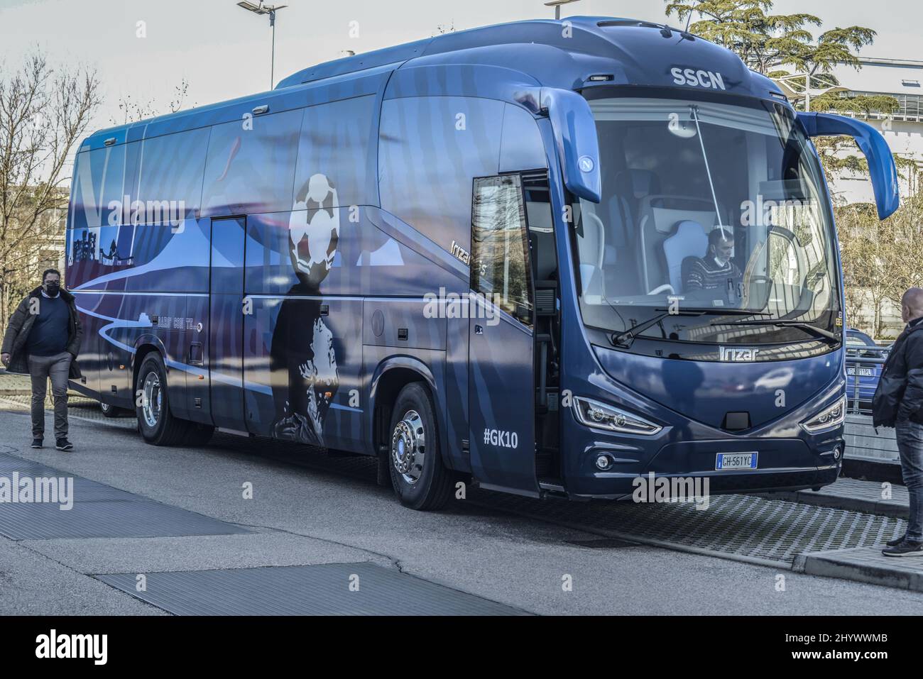(3/13/2022) The new SSC NAPOLI bus. It is a modern vehicle equipped ...