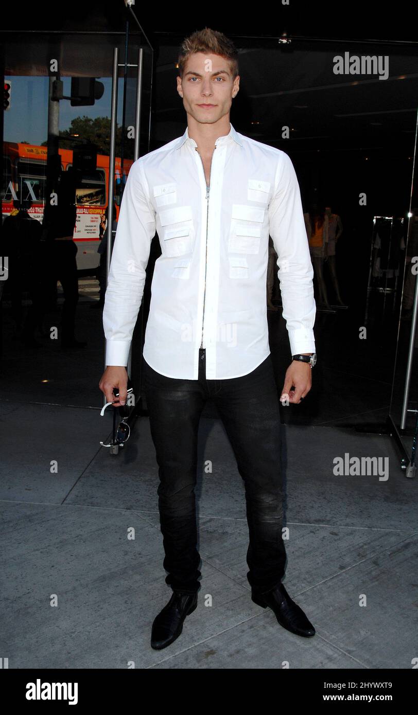 Joe slaughter shopping hi-res stock photography and images - Alamy