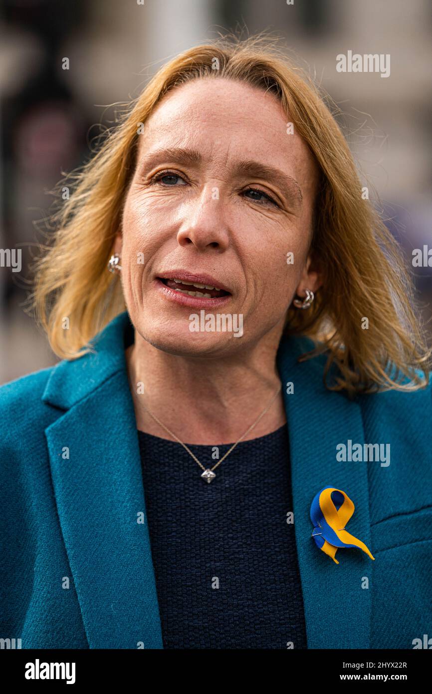 Mp helen morgan hi-res stock photography and images - Alamy