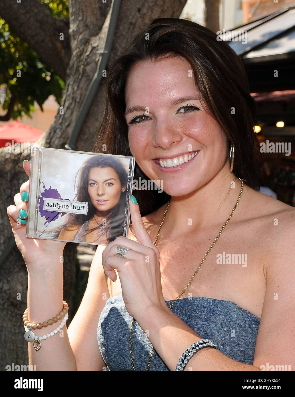 Ashlyne Huff in Concert at the Grove, Los Angeles Stock Photo - Alamy