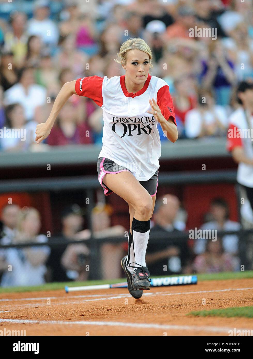 Carrie Underwood at the 20th Annual City of Hope Celebrity Softball ...