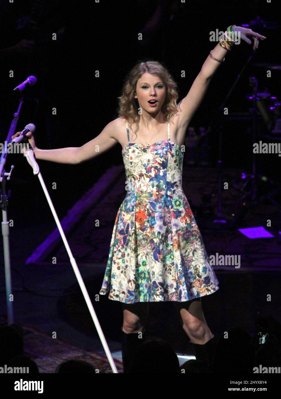 Taylor swift 13 hour meet hi-res stock photography and images - Alamy