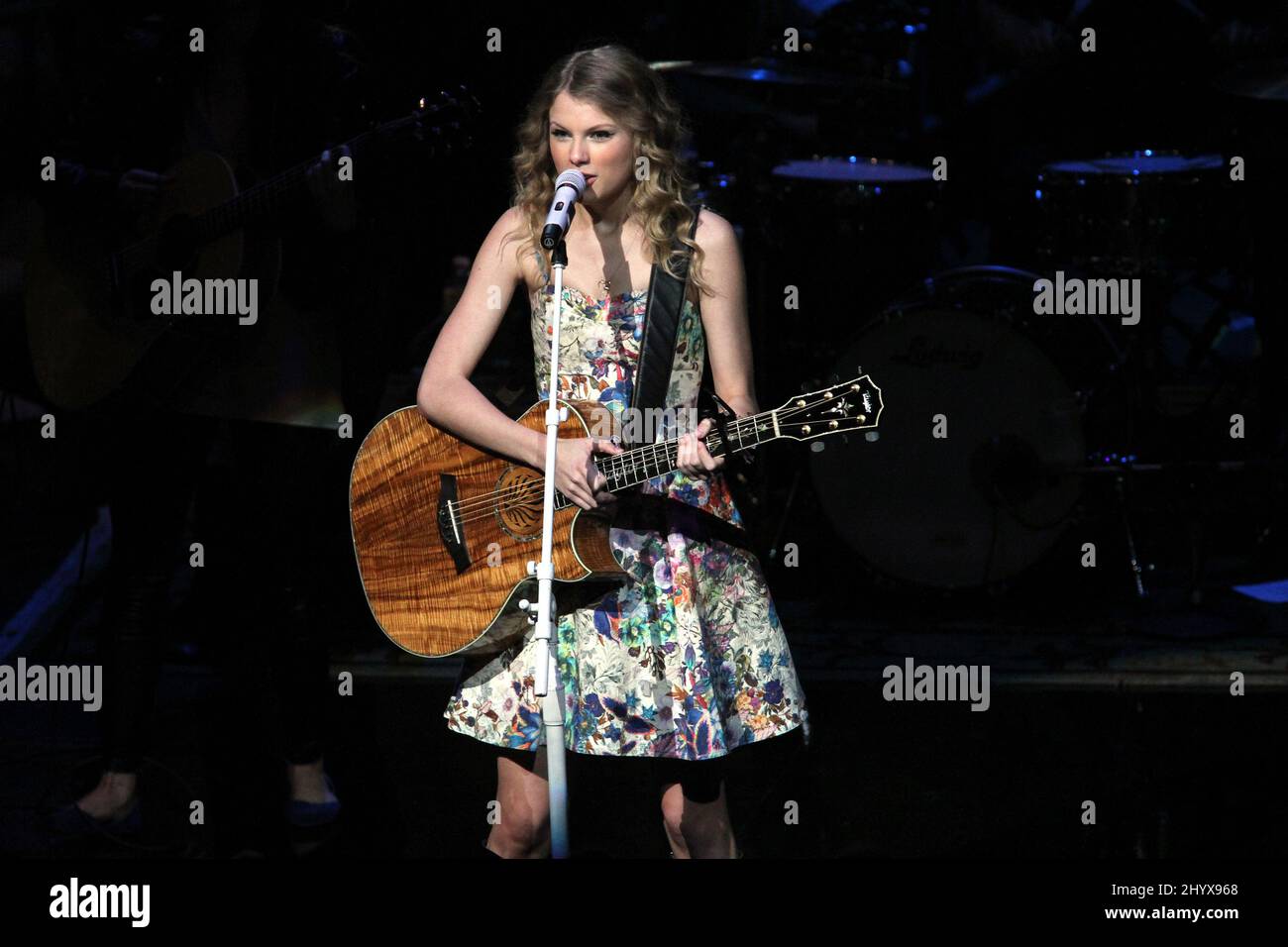 Taylor Swift performs suring a 13 Hour Meet and Greet held at the ...