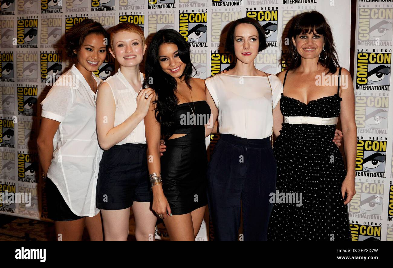 Jamie Chung And Vanessa Hudgens