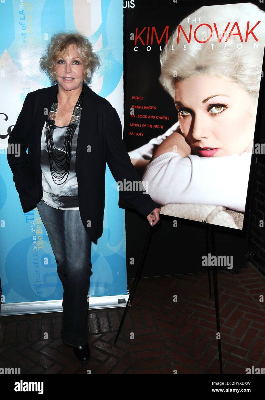 Kim Novak at the 'Platinum Career: A Tribute to Kim Novak' event ...