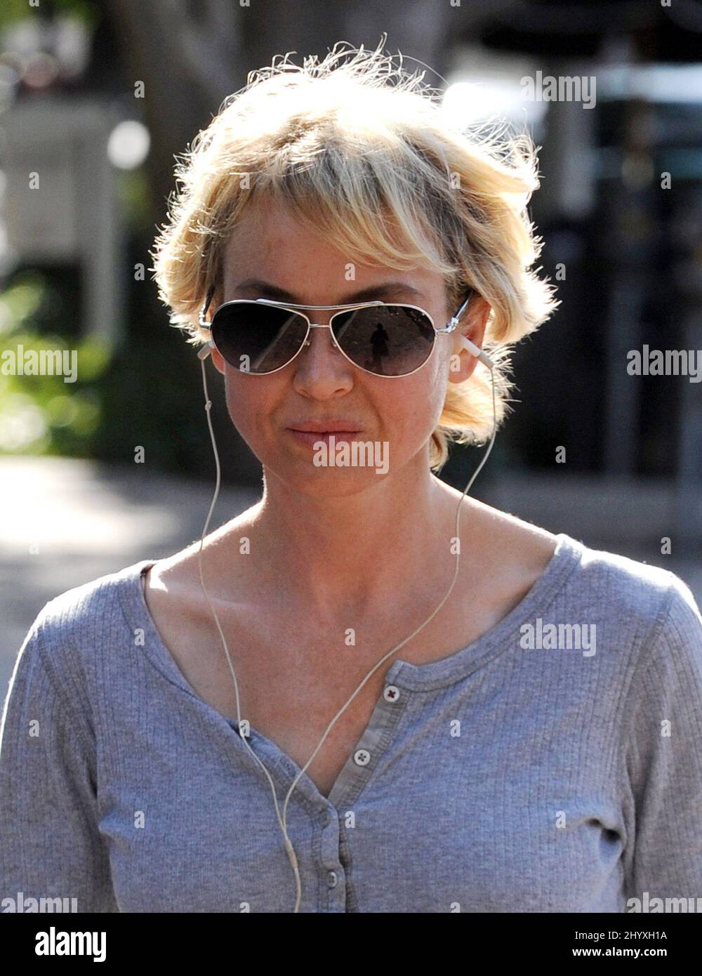 Renee Zellweger is seen leaving Kate Somerville skin Experts in West ...