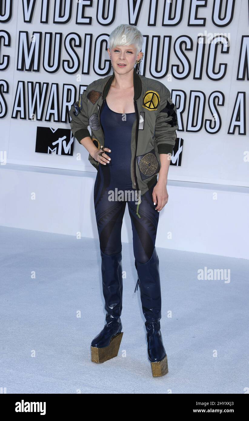 Robyn arriving at the 2010 MTV Video Music Awards held at the Nokia ...