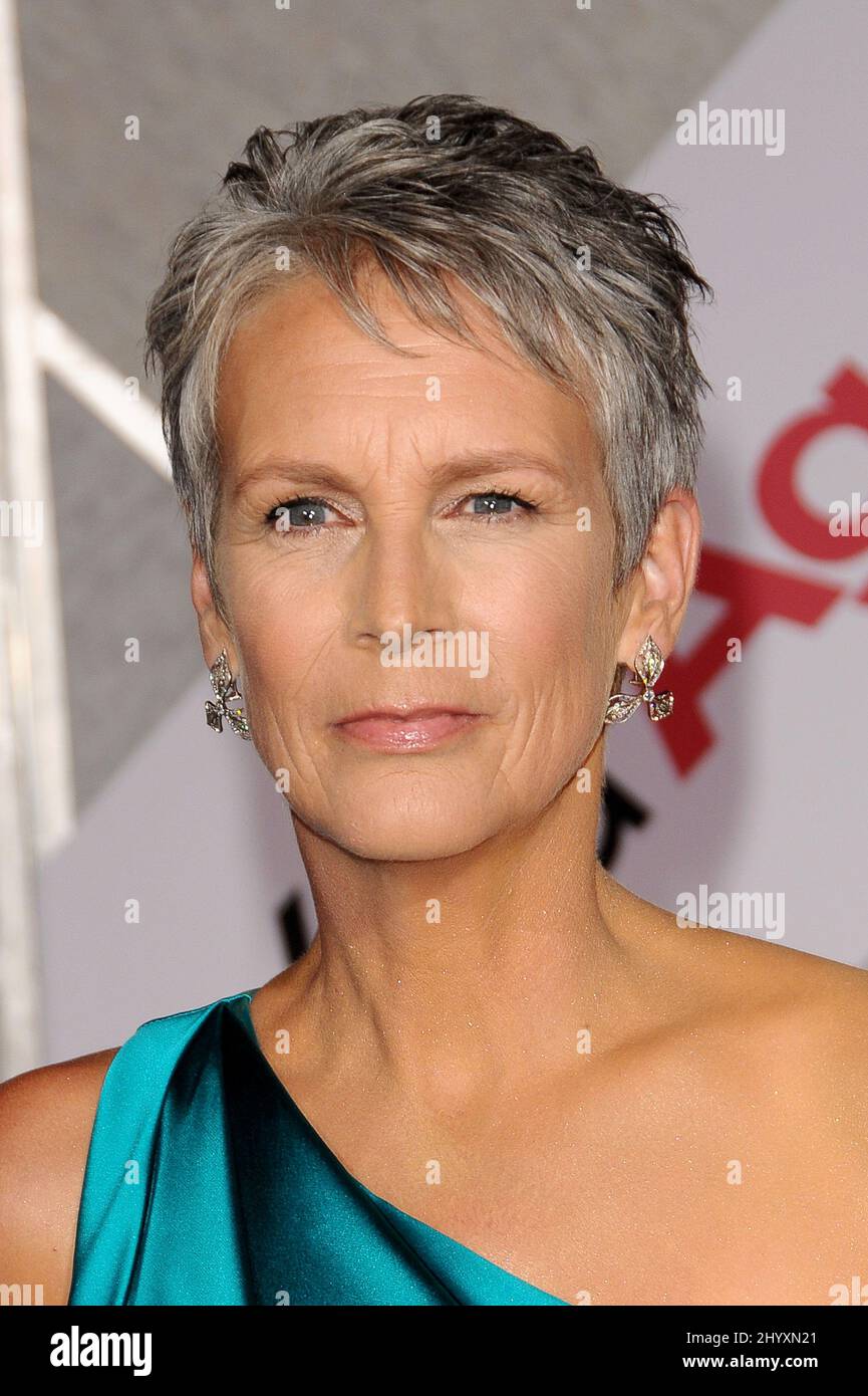 Jamie Lee Curtis at the premiere of "You Again" held at El Capitan ...
