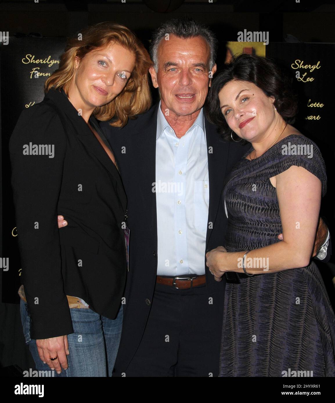 Sheryl Lee, Ray Wise and Sherilyn Fenn at the "The Hollywood Show" Fall ...