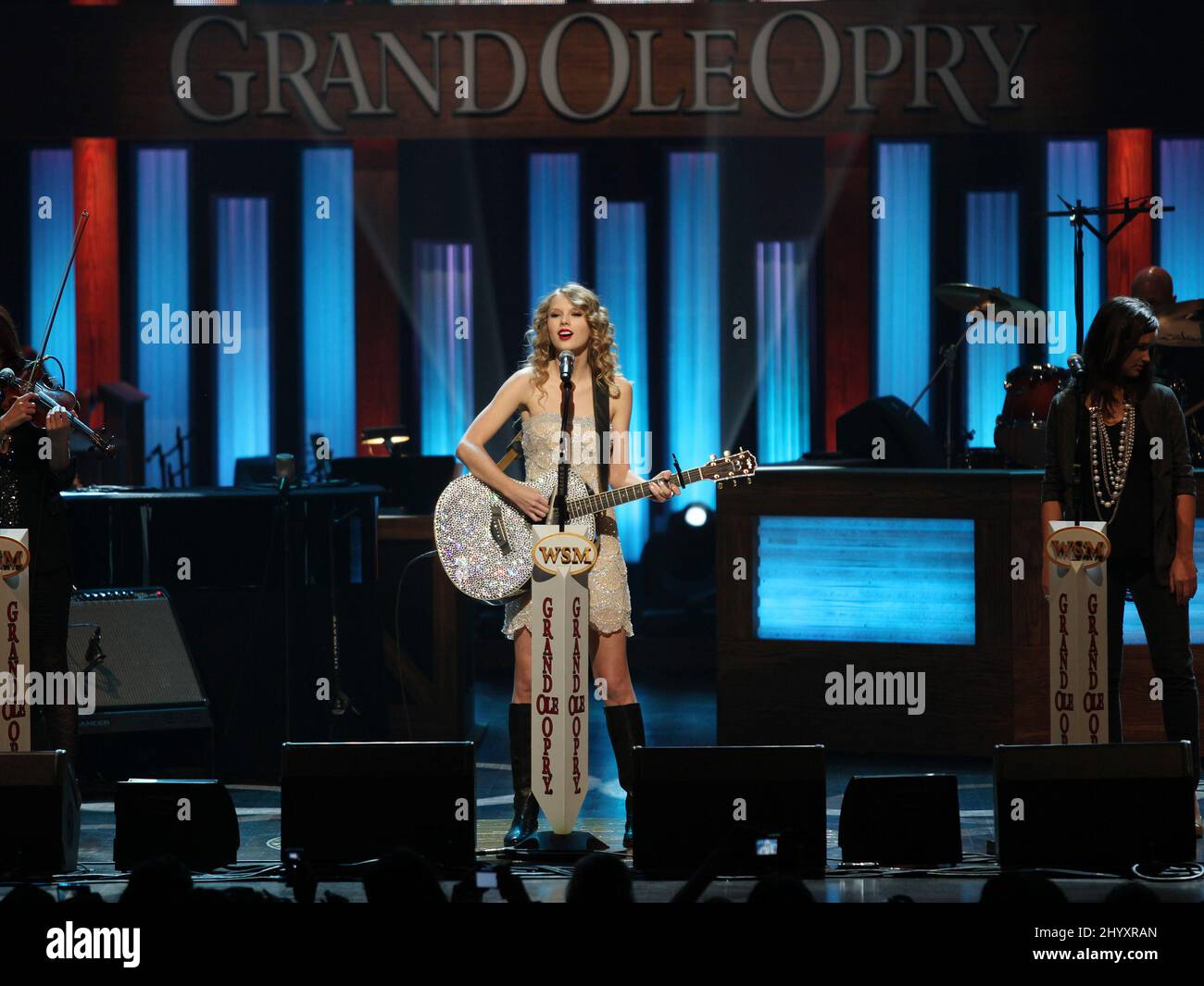 Taylor Swift performs at the Grand Ole Opry 85th Birthday Bash at the ...