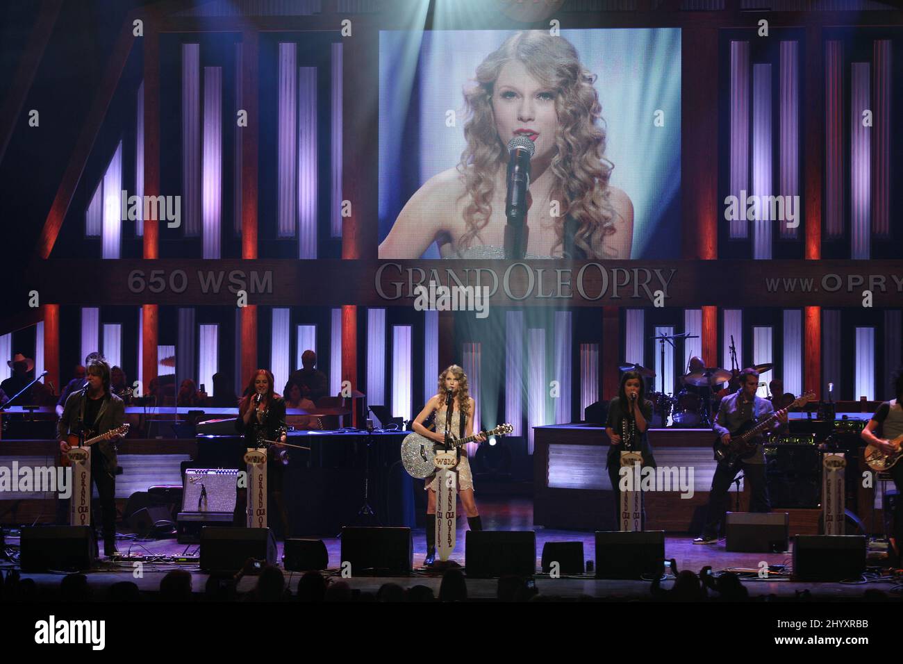 Taylor Swift performs at the Grand Ole Opry 85th Birthday Bash at the ...