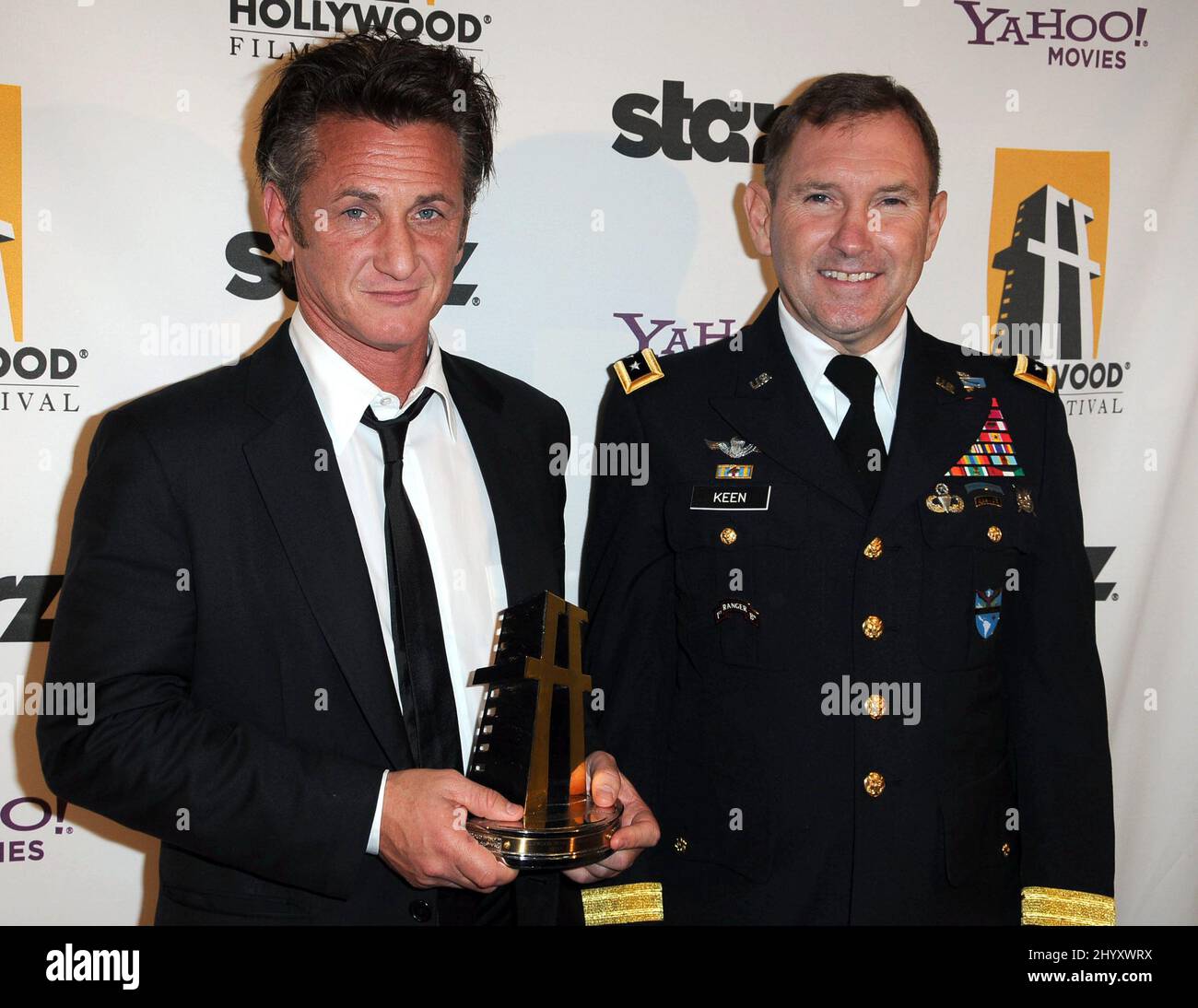 General ken keen hi-res stock photography and images - Alamy