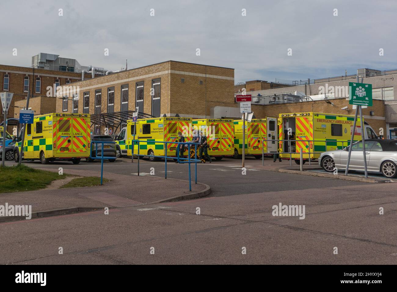 Southend on Sea, UK. 15th Mar, 2022. Ambulances wait outside Southend ... Southend on Sea, UK. 15th Mar, 2022. Ambulances wait outside Southend ...