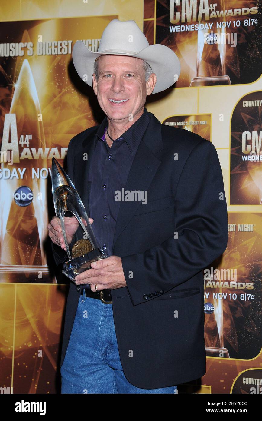 Allen Shamblin with award at the 44th Annual CMA Awards held at the ...