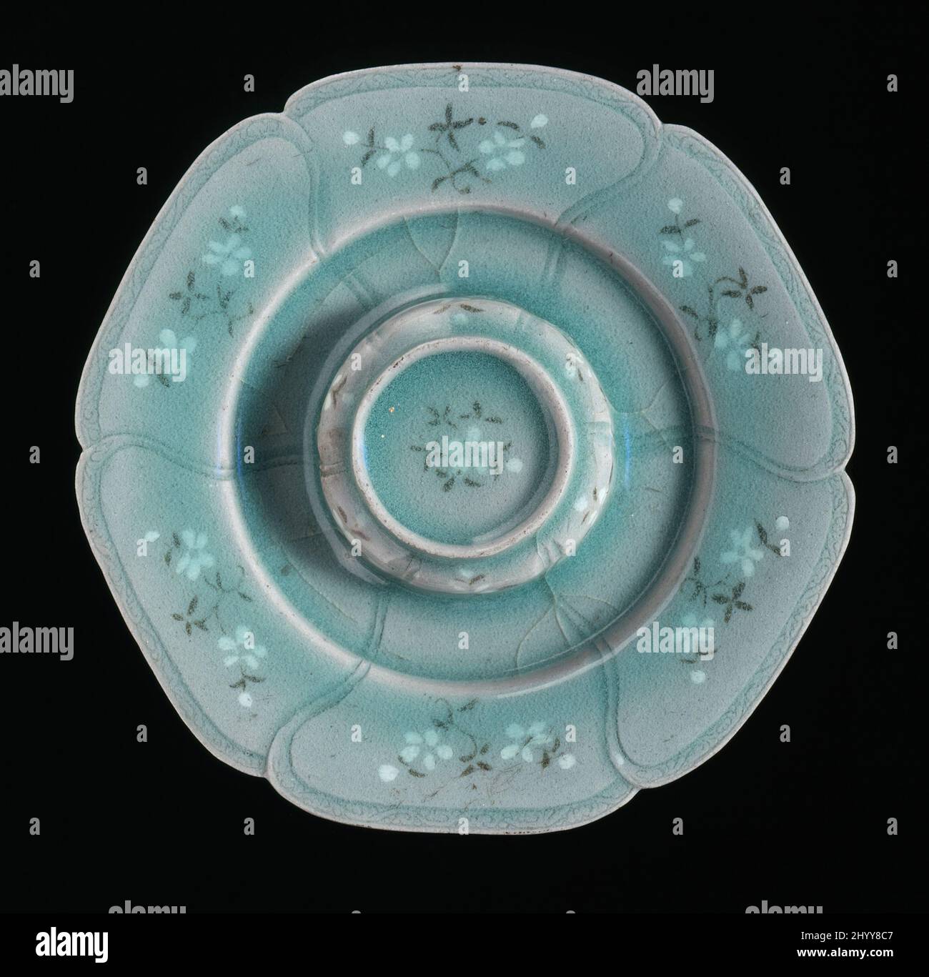Flower - shaped Cup Stand with Inlaid Flower Spray Design. Korea ...