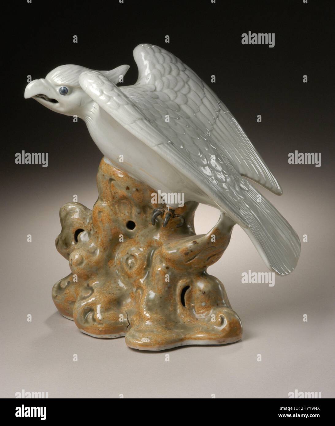 Porcelain okimono hi-res stock photography and images - Alamy