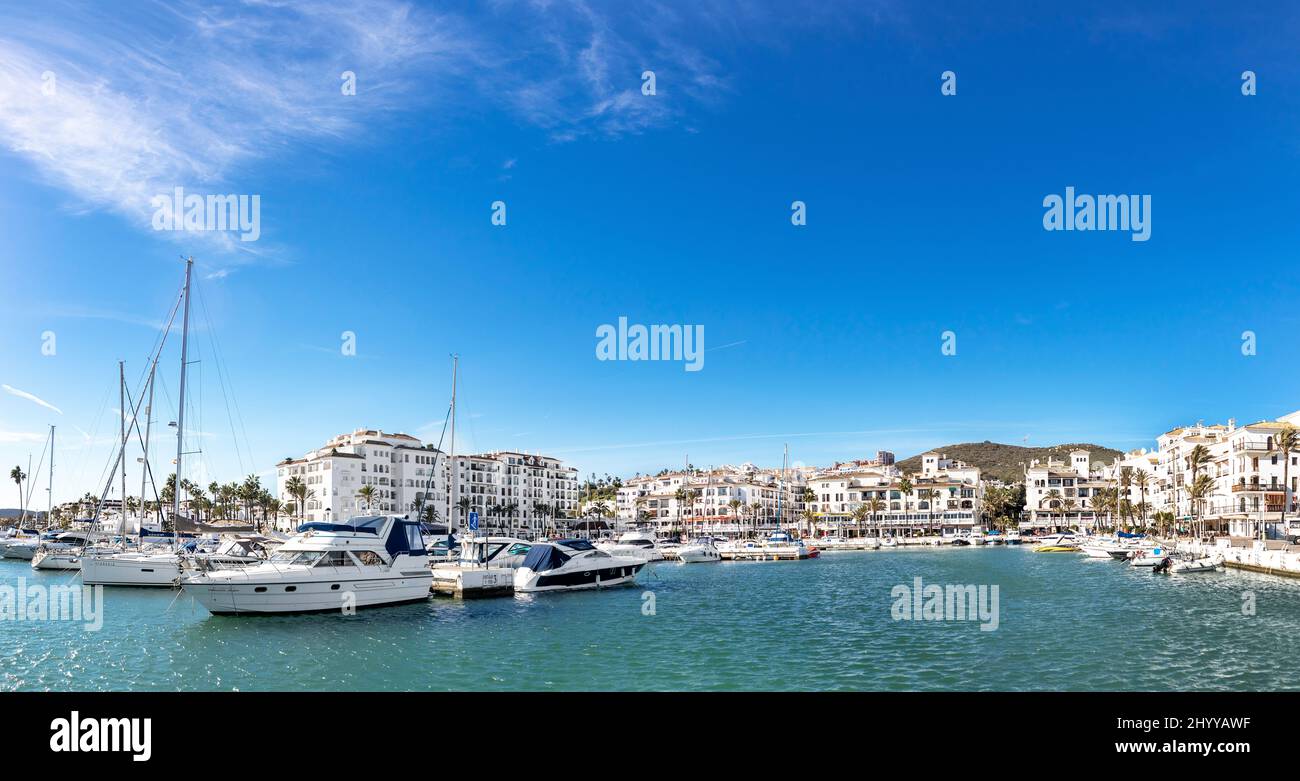 Beautiful panoramic view of "Puerto de la Duquesa". Yachts and boats ...