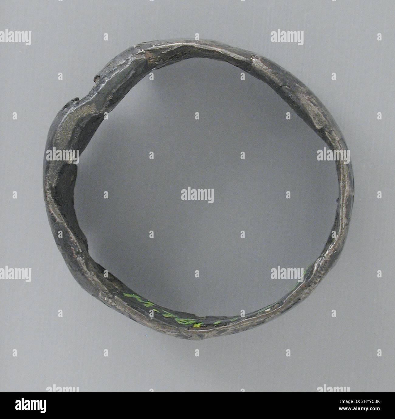 Ancient roman bronze ring hi-res stock photography and images - Alamy