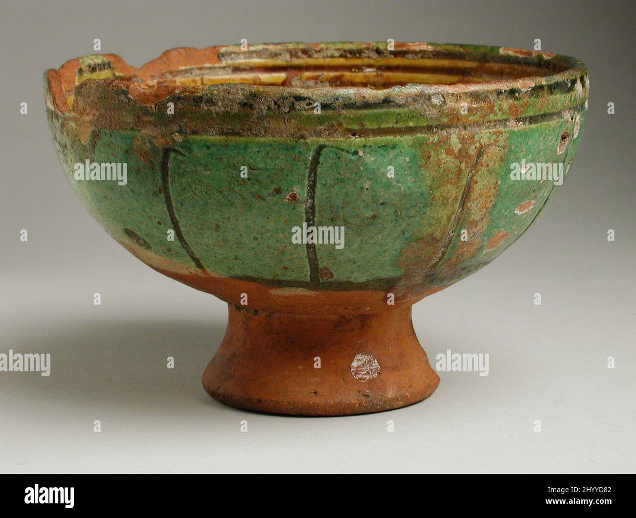 Bowl. Byzantine, 11th-13th century. Furnishings; Serviceware. Ceramic ...