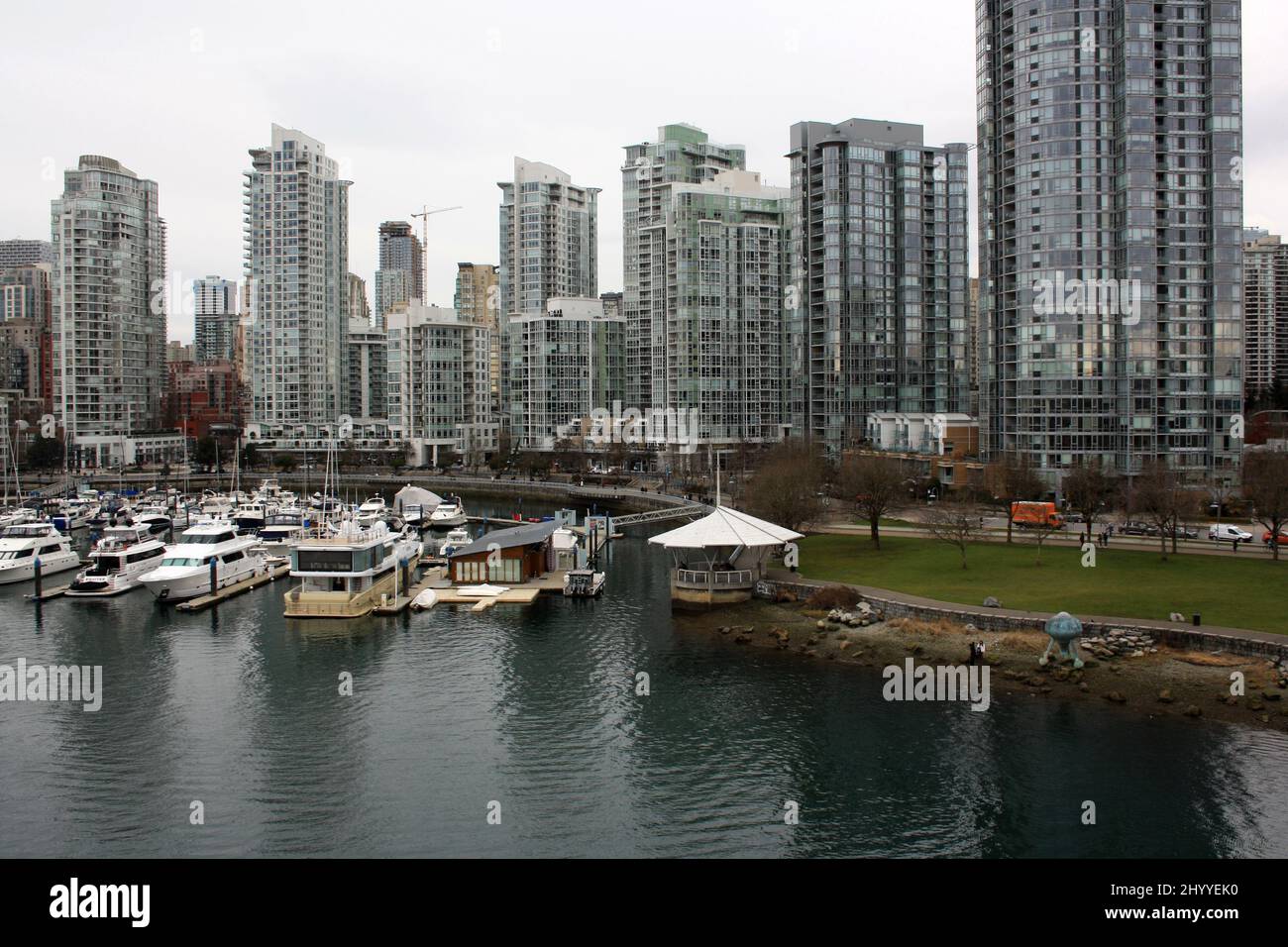 Beautiful view of Yachts, boats, and tall buildings in Vancouver ...