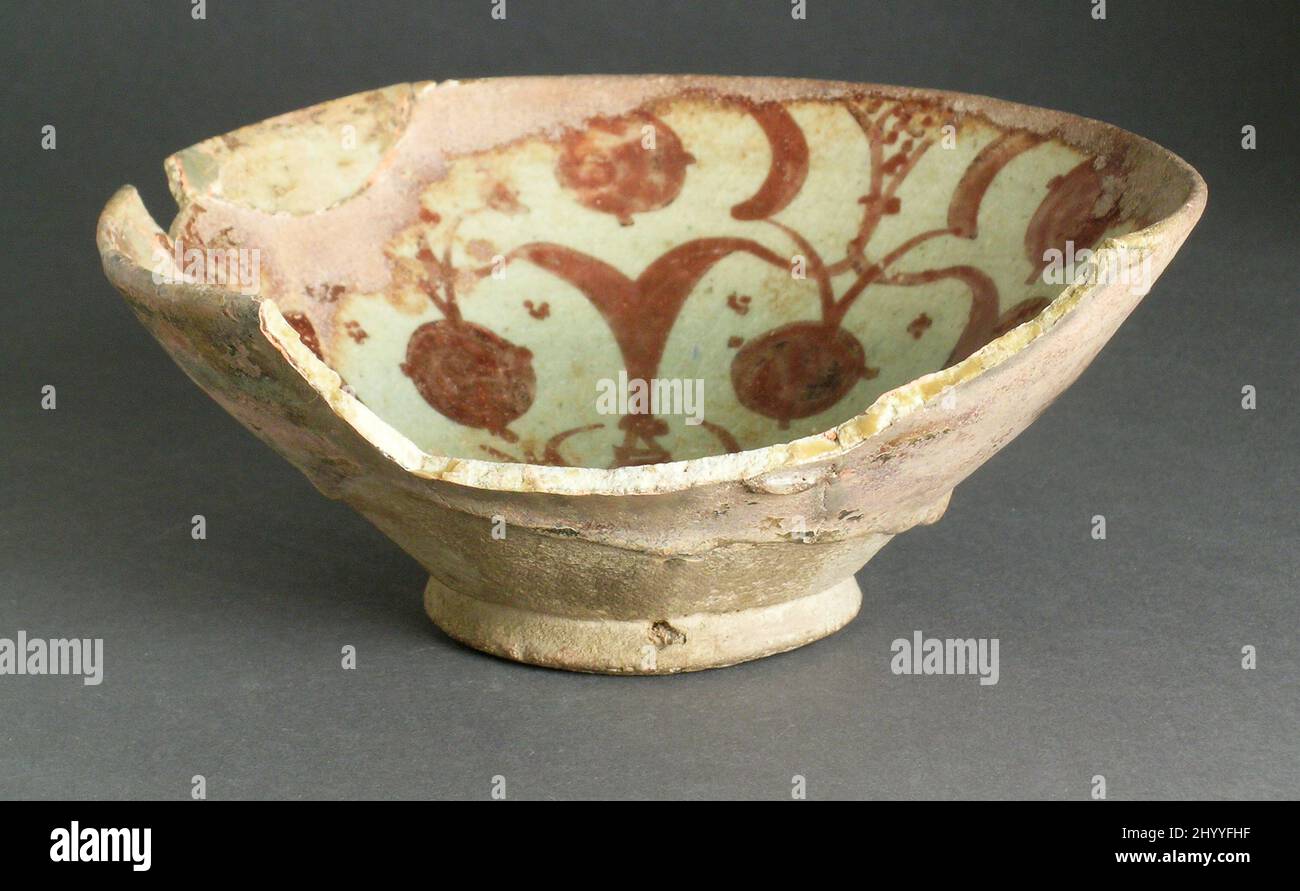 Fritware luster painted overglaze decoration hi-res stock photography ...